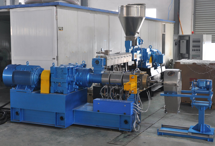 SP-52D/150 Two Stage Twin Screw Extruder and Single Screw Extruder with ...